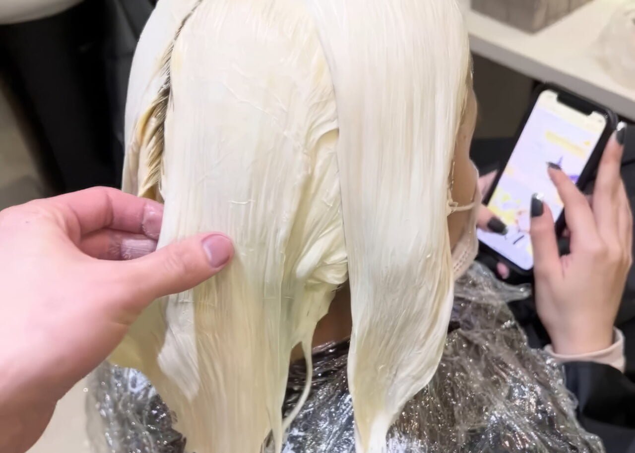 Segala yang Perlu Kamu Ketahui tentang Hasil Bleaching – Salwa Salon